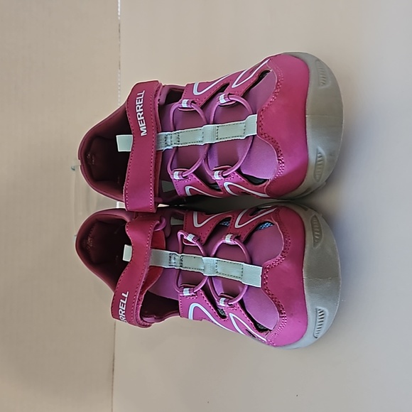 Merrell | Shoes | Merrell Nwot 2 Tone Pink Velcro Hydro Explorer ...